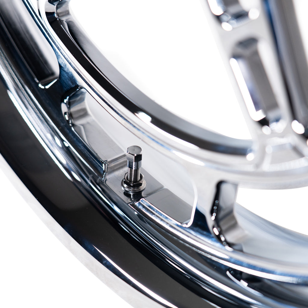 Chrome Directional 5 Star Front Wheel w Race Hub – Hofmann Designs